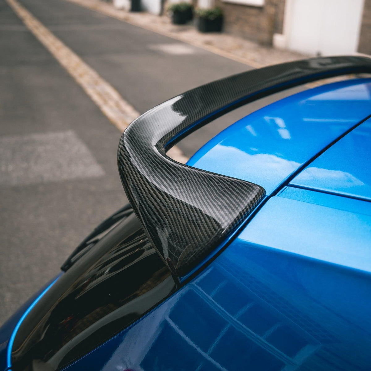 MHC+ BMW 1 Series Tube Style Rear Spoiler In Pre Preg Carbon Fibre (F2 ...